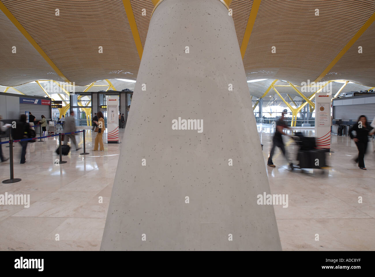 Terminal T4 Building Barajas Airport Madrid Stock Photo - Alamy