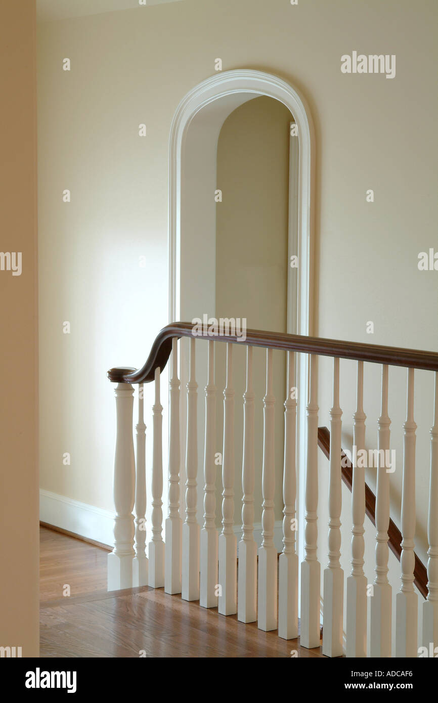 House entry curved staircase entry hi-res stock photography and images ...
