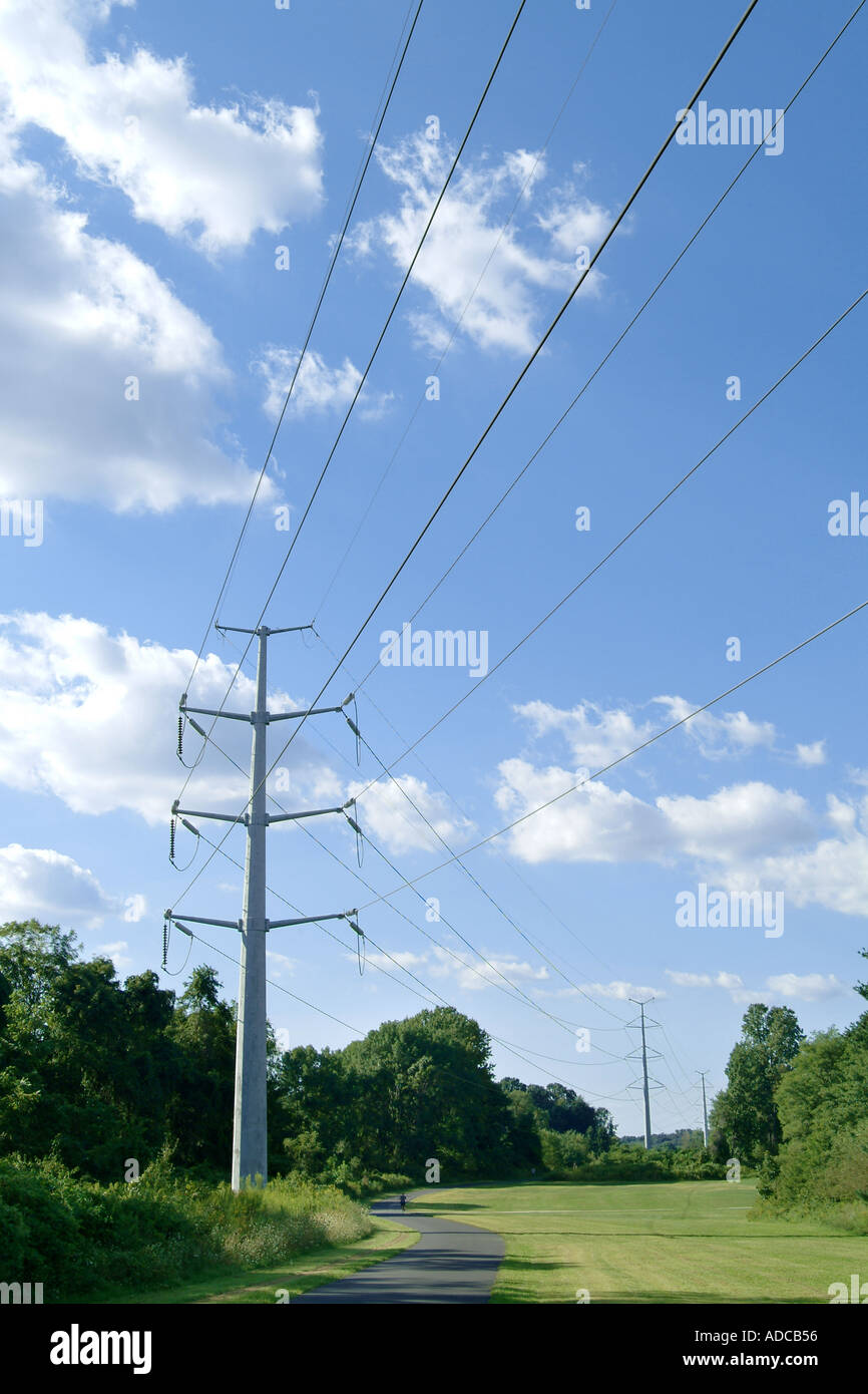 High voltage ac transmission towers hi-res stock photography and images ...