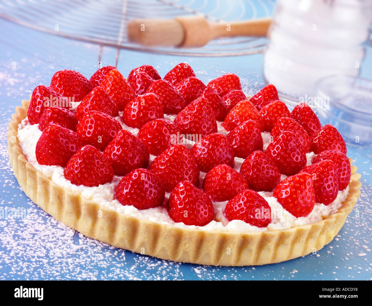 STRAWBERRY CREAM TART Stock Photo - Alamy