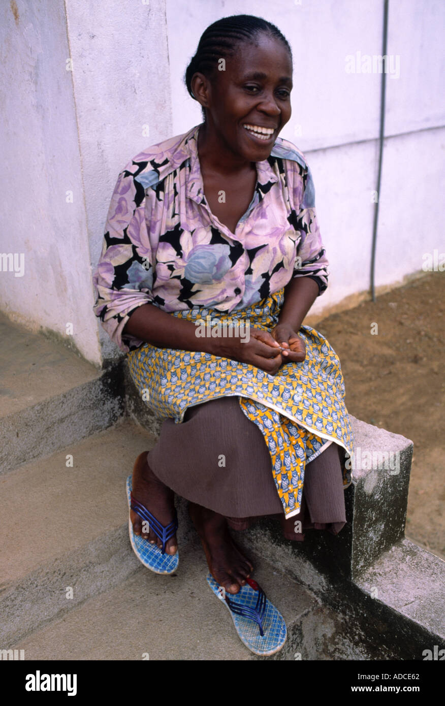 Liberia woman hi-res stock photography and images - Alamy