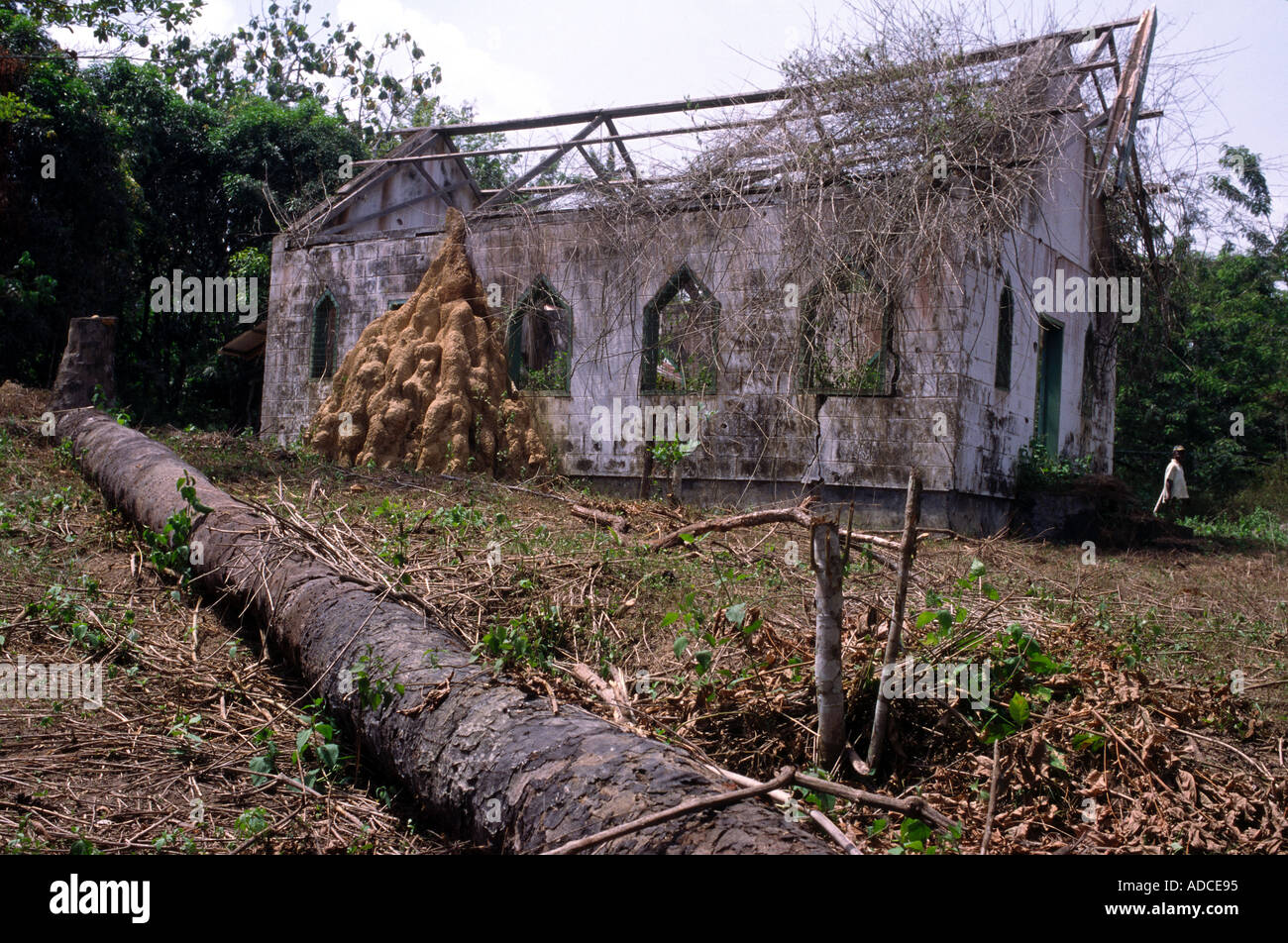 Liberia church hi-res stock photography and images - Alamy