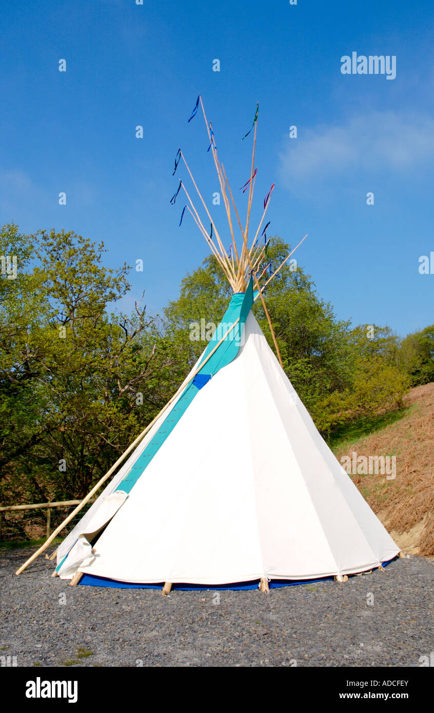Tipi hi-res stock photography and images - Alamy