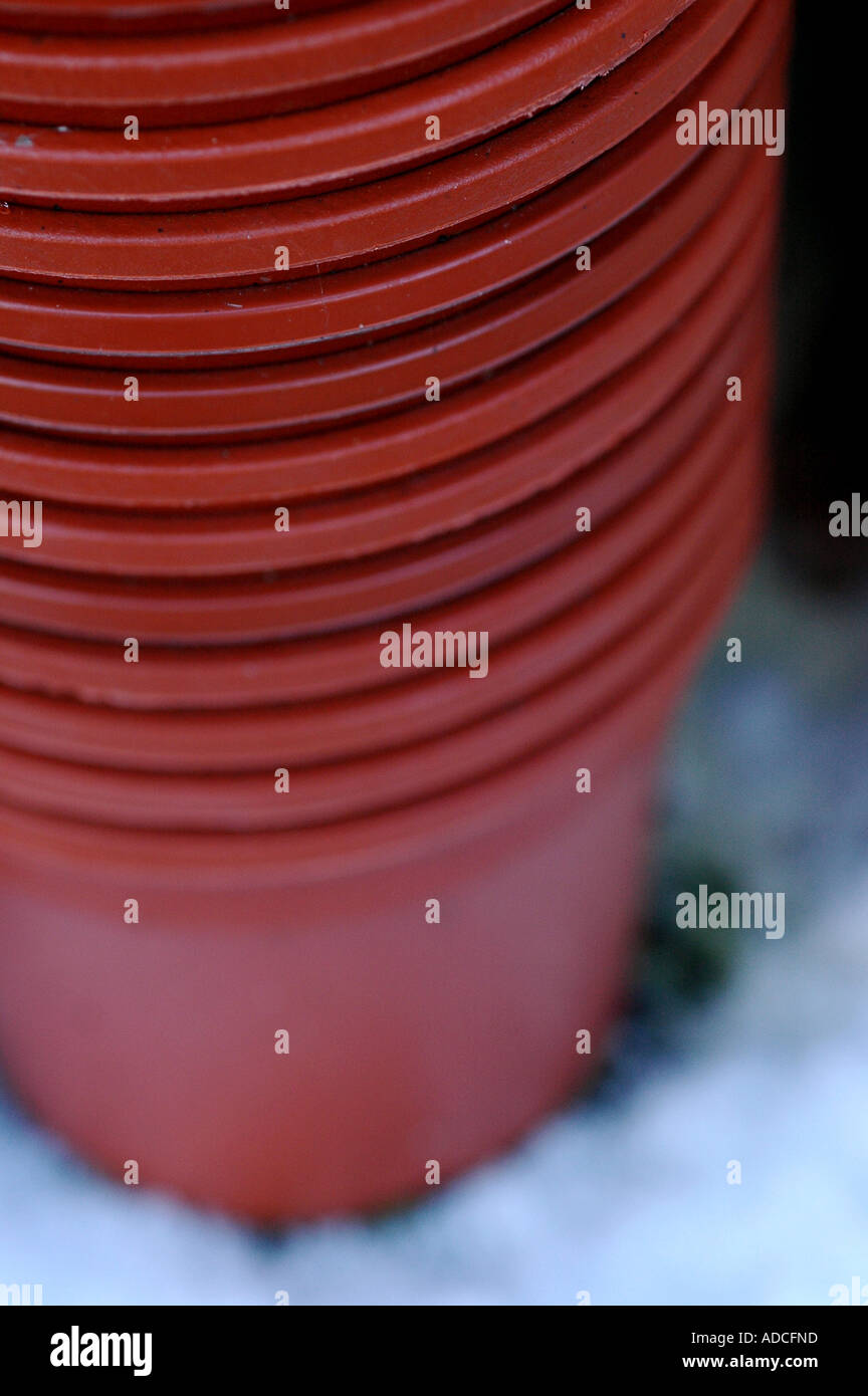 Stack of plastic plant pots hi-res stock photography and images - Alamy