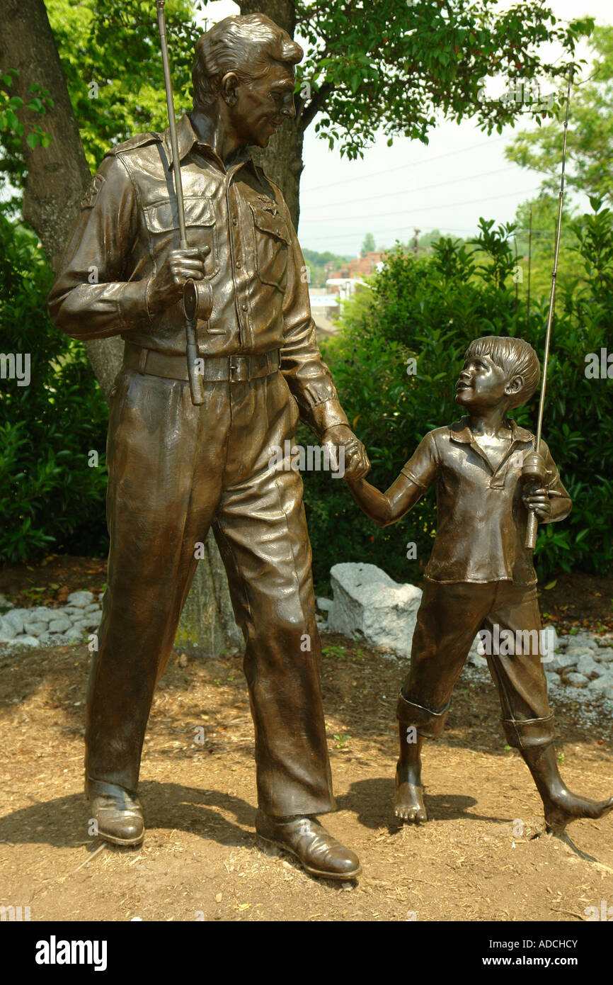 Statue of andy and opie hi-res stock photography and images - Alamy