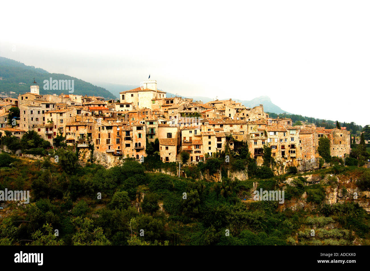 Tourrettes sur loup village perche perche perched hill village provence ...