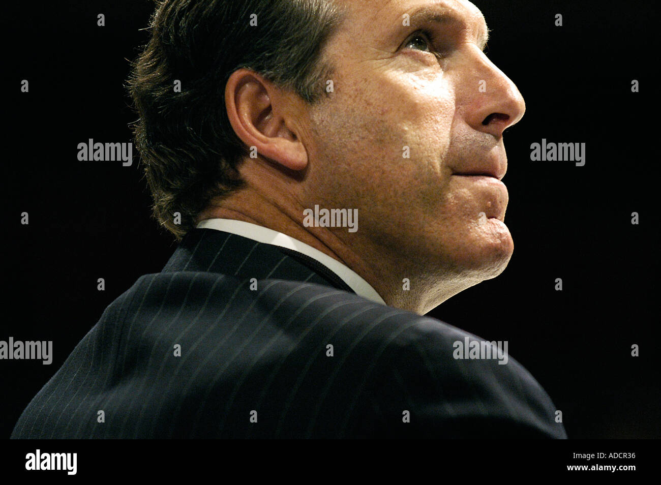 Howard schultz hi-res stock photography and images - Alamy