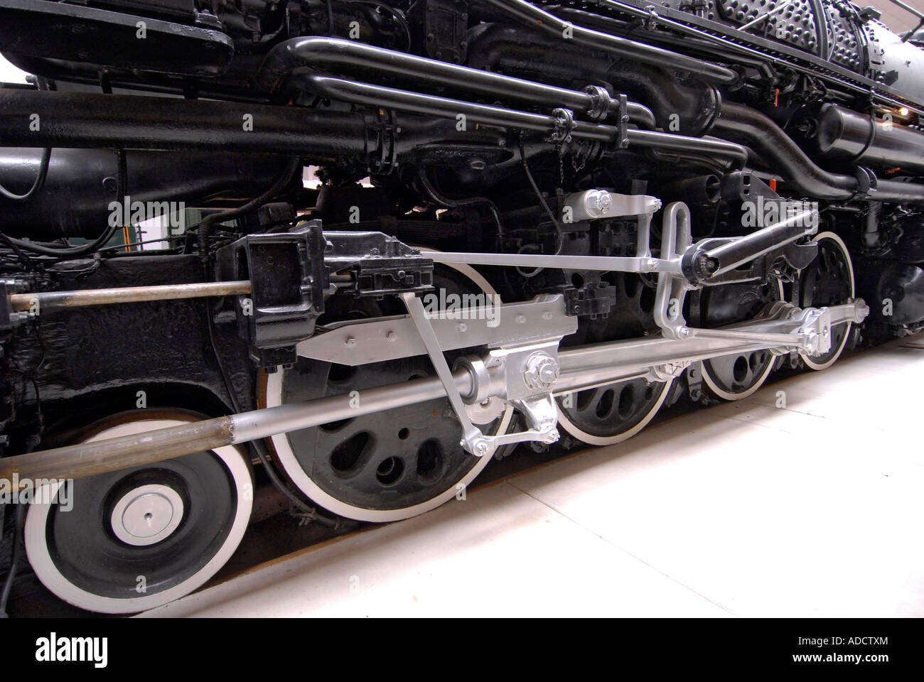 Big Boy a Union Pacific very large train National Railroad Museum at ...
