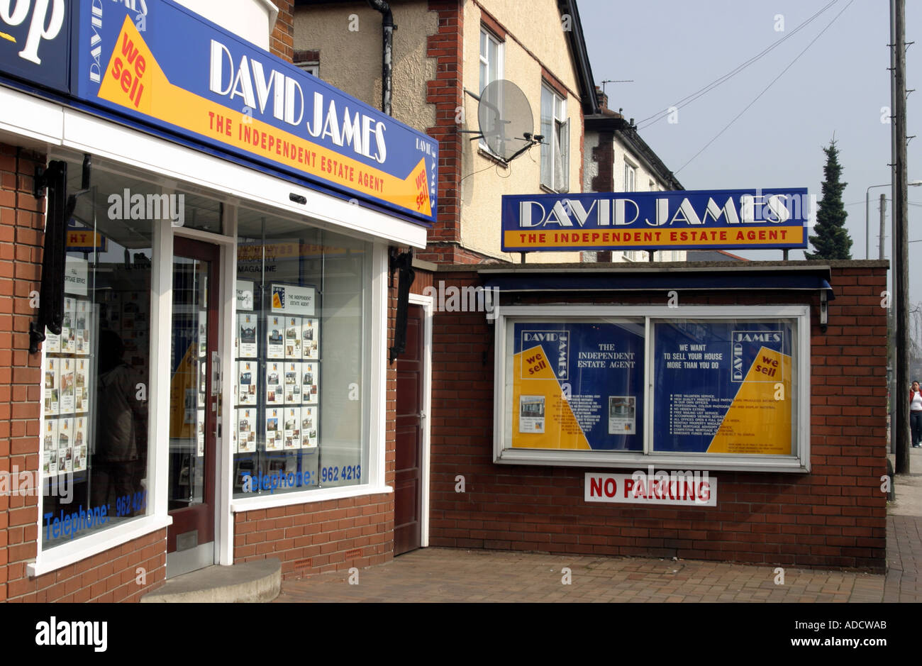 Estate Agent David James shop in Mapperley Stock Photo - Alamy