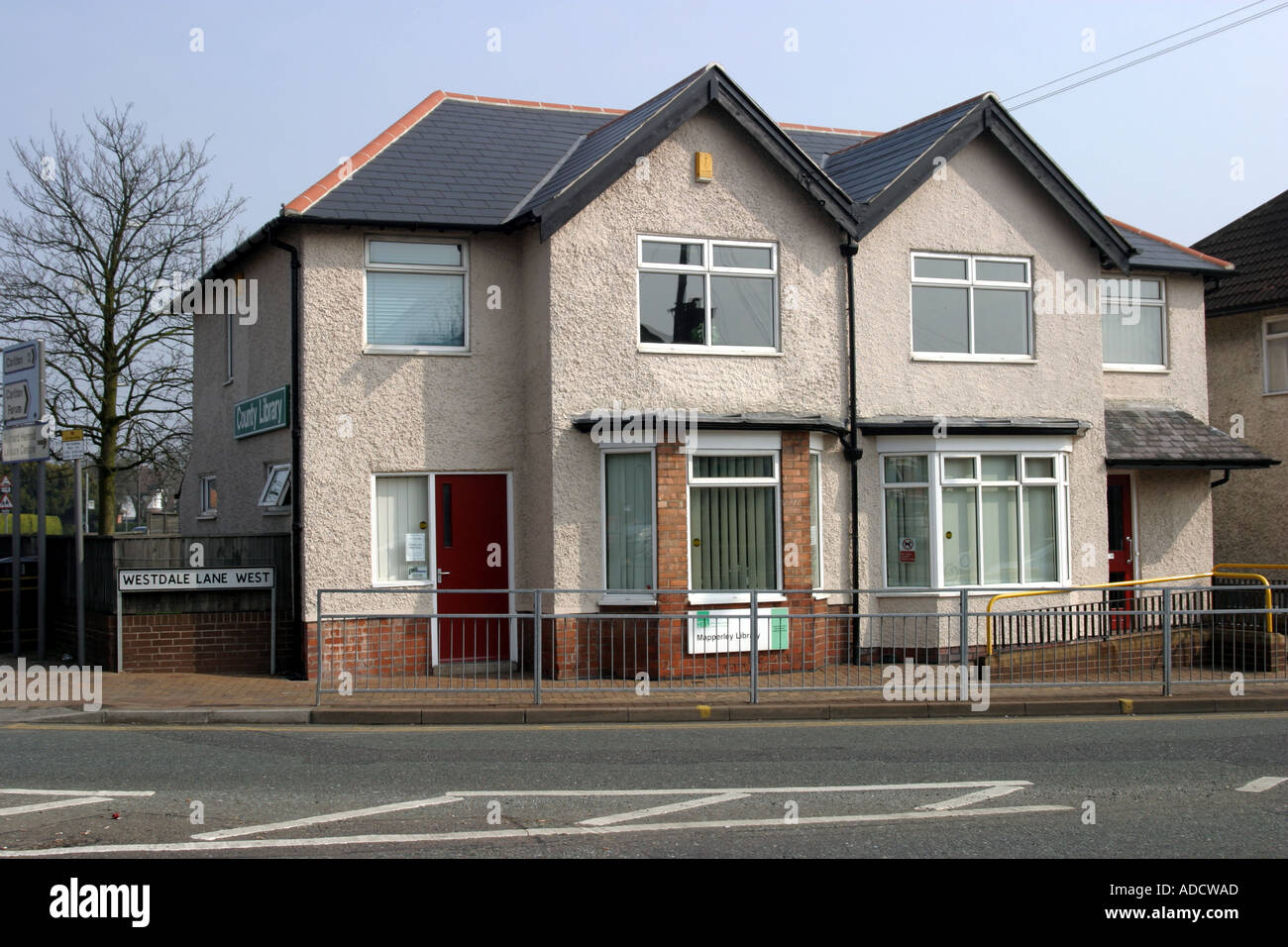 Mapperley Library Nottinghamshire Stock Photo - Alamy