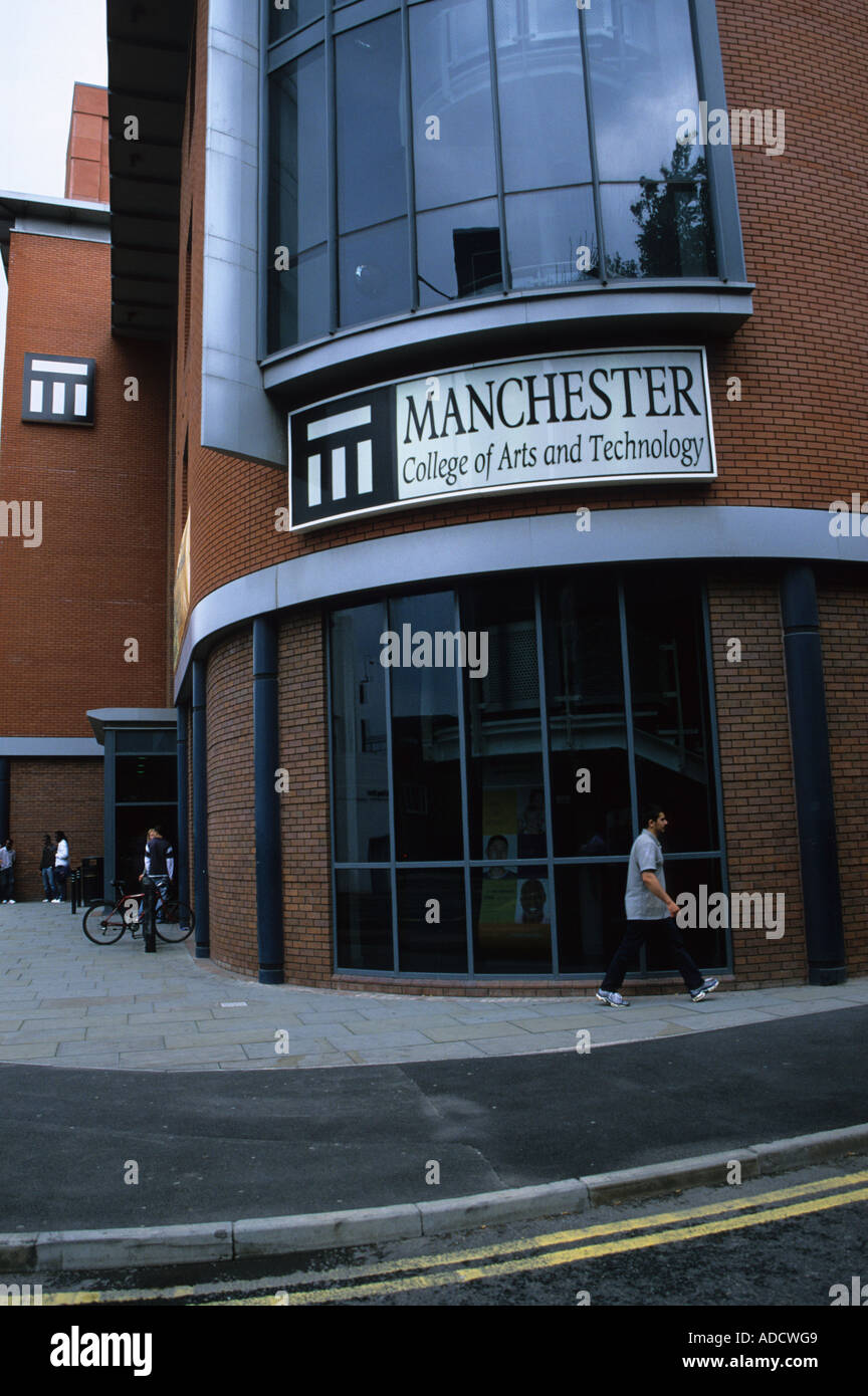 Manchester education hi-res stock photography and images - Alamy