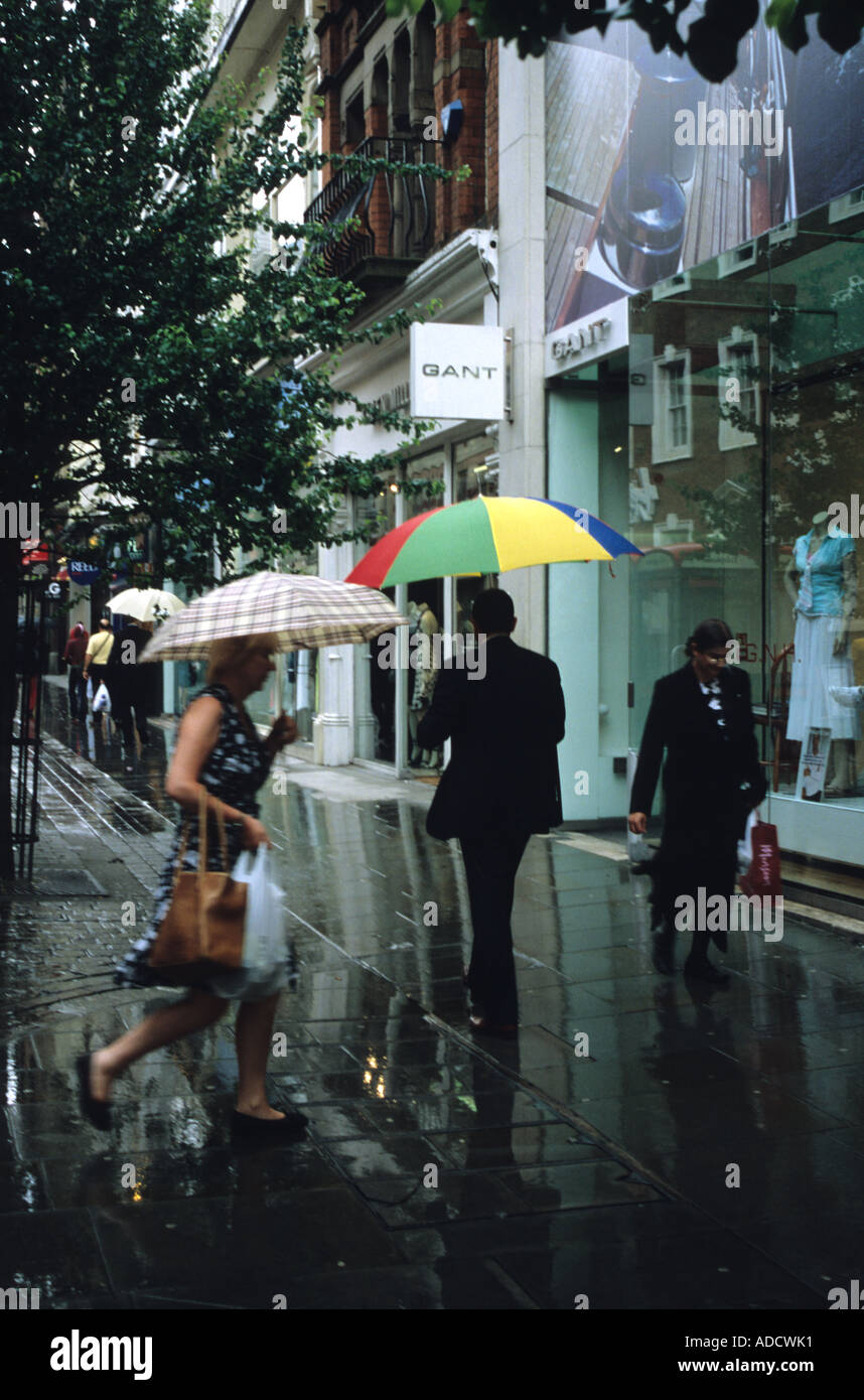 Rain manchester england uk hi-res stock photography and images - Alamy