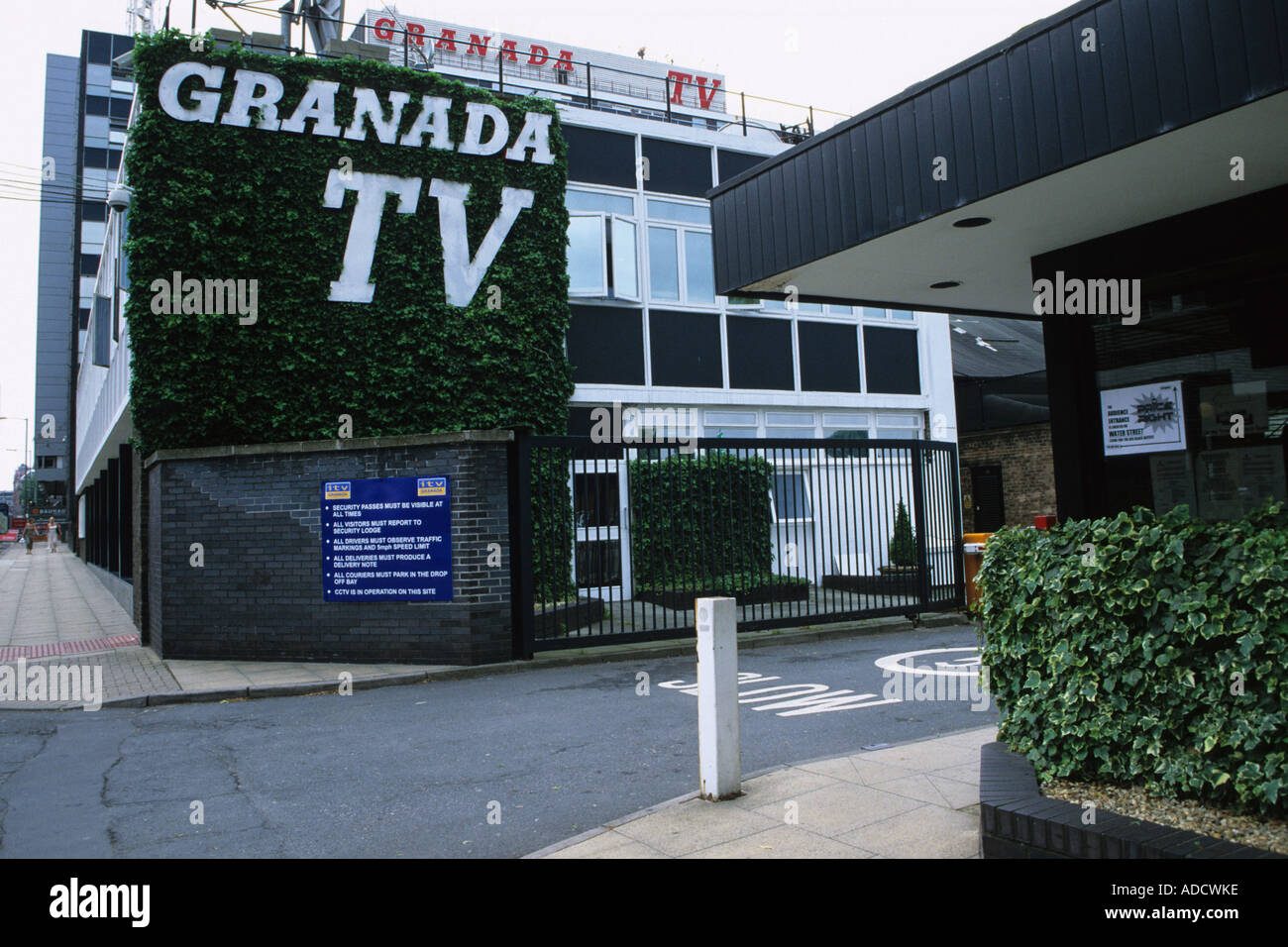 Granada tv hi-res stock photography and images - Alamy