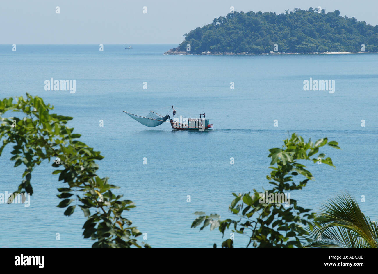 Fishing boat at Kae Bae, Koh Chang Thailand Stock Photo - Alamy