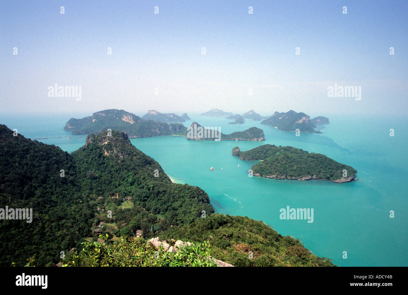 Islands of ang thong marine park tropical islands in sea hi-res stock ...