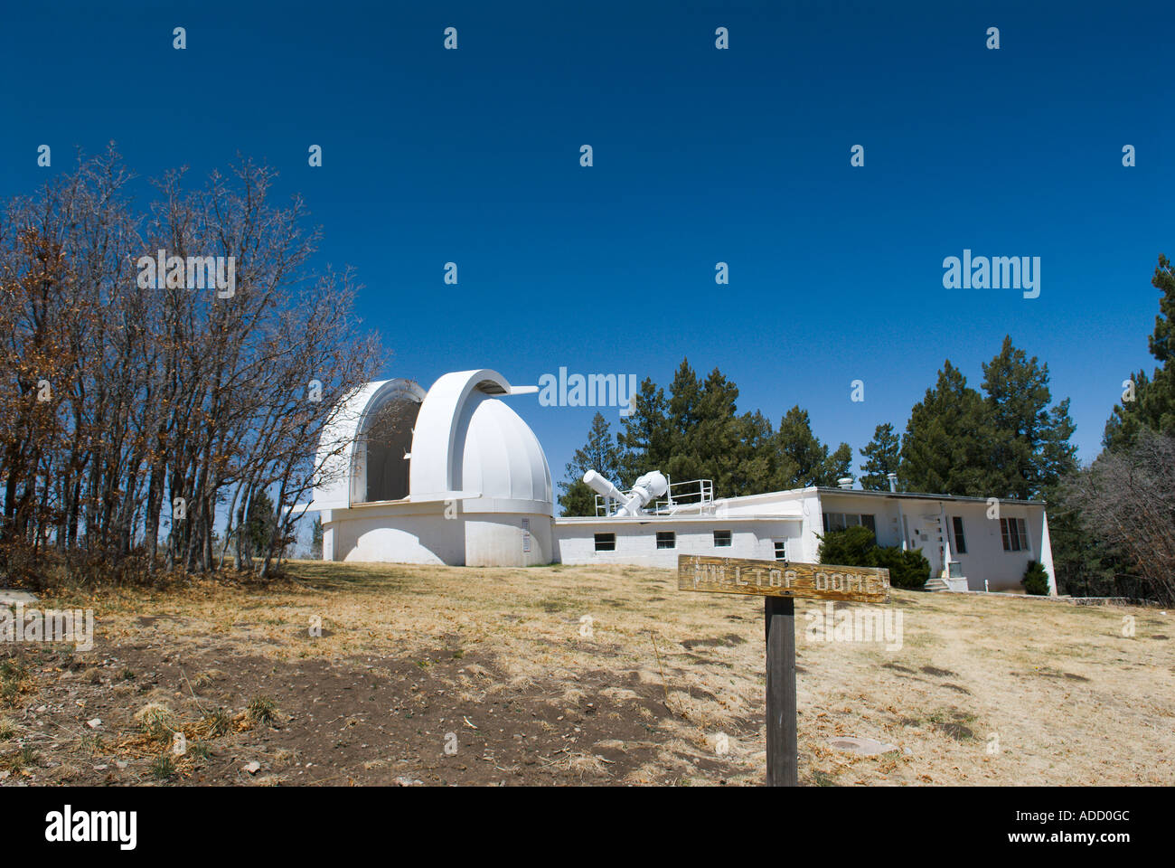 Solar observatory hi-res stock photography and images - Alamy