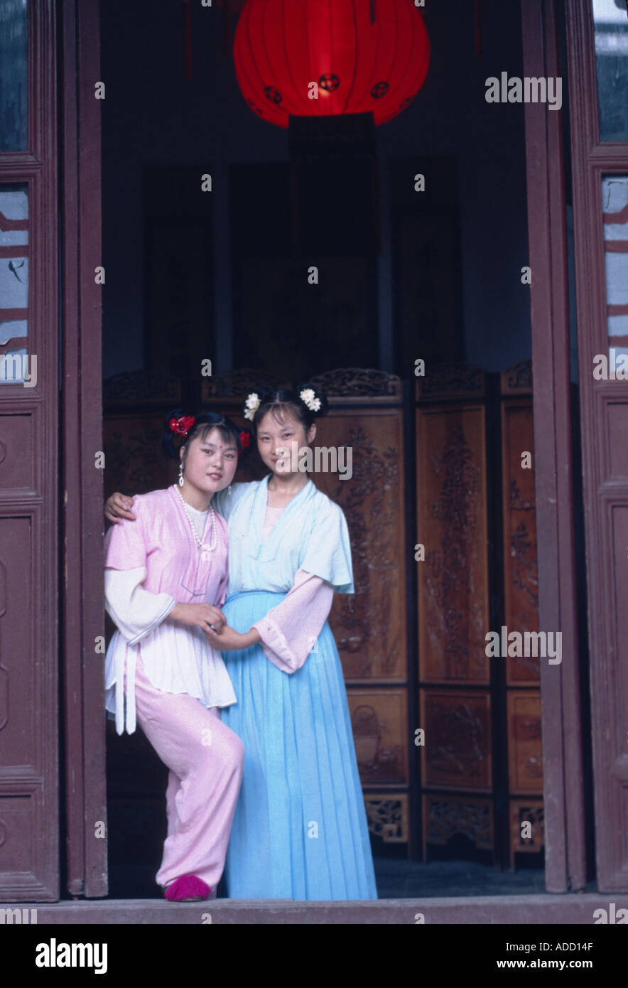 China beijing girls in hi-res stock photography and images - Alamy