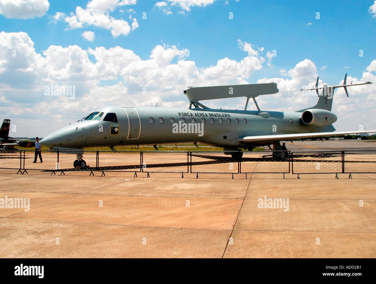 Emb 145 hi-res stock photography and images - Alamy