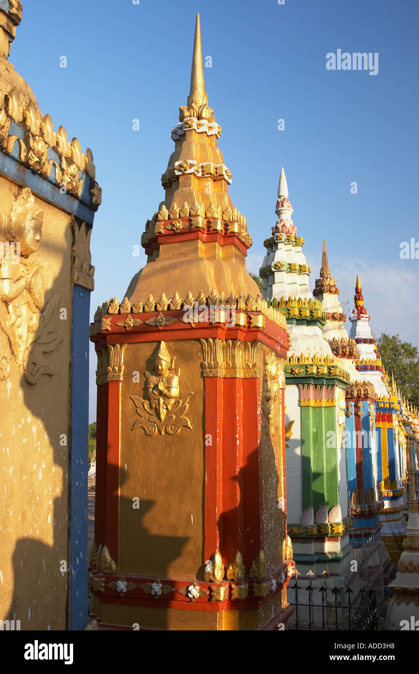 Stupa construction hi-res stock photography and images - Alamy