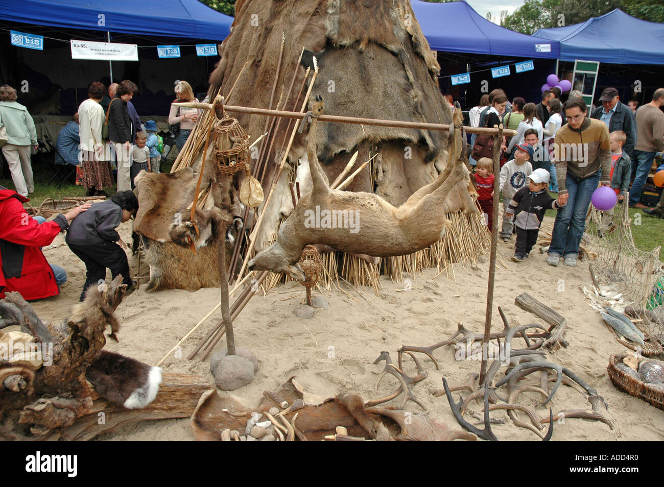 Hunting village hi-res stock photography and images - Alamy