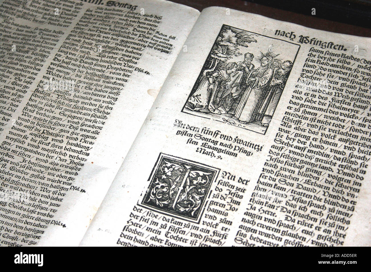 Clerical script hi-res stock photography and images - Alamy