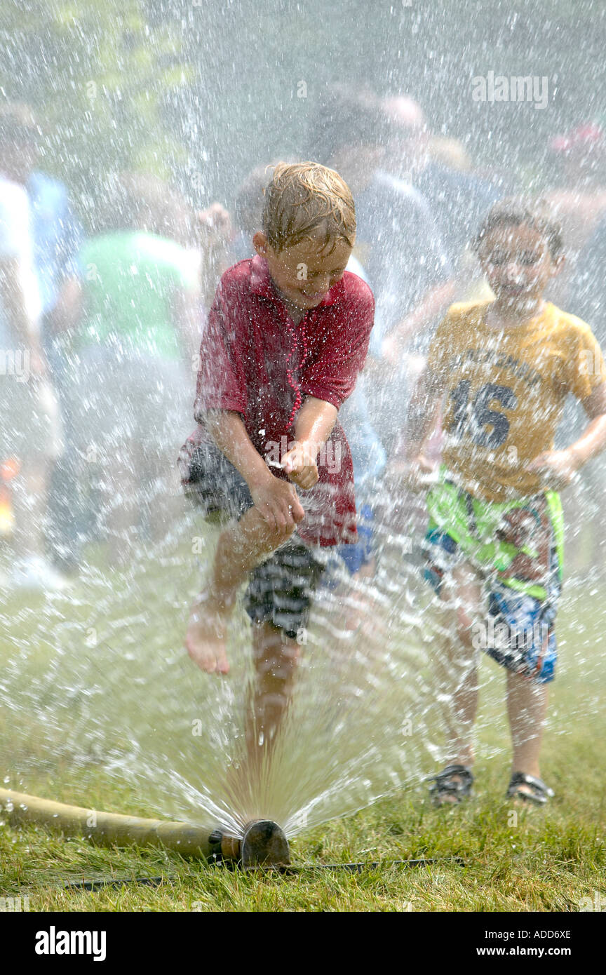 Lanky people hi-res stock photography and images - Alamy