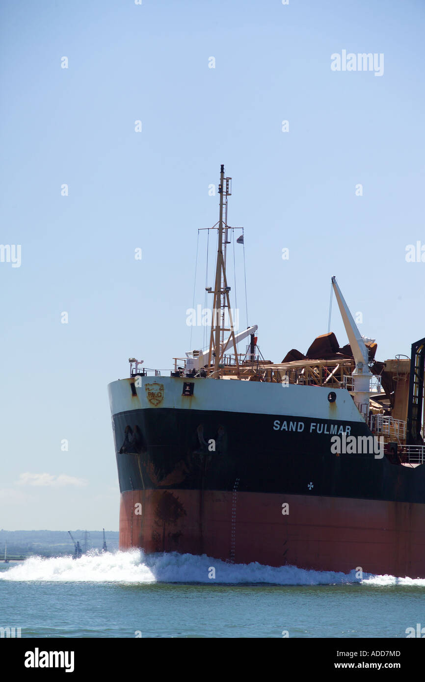 Dredger thames hi-res stock photography and images - Alamy