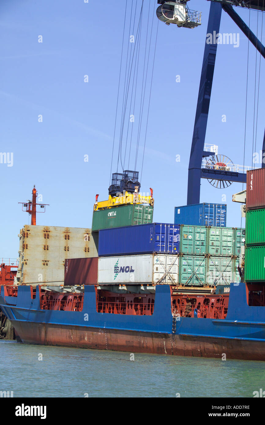 Thamesport uk hi-res stock photography and images - Alamy