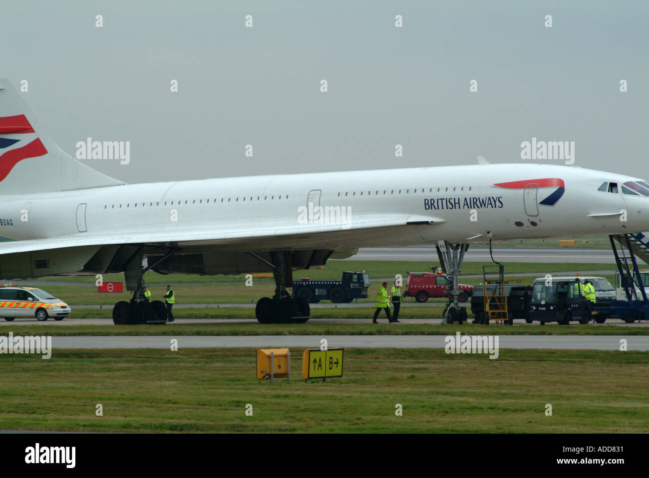 Concorde on the Ground at Manchester Farewell 22 October 2003 England ...
