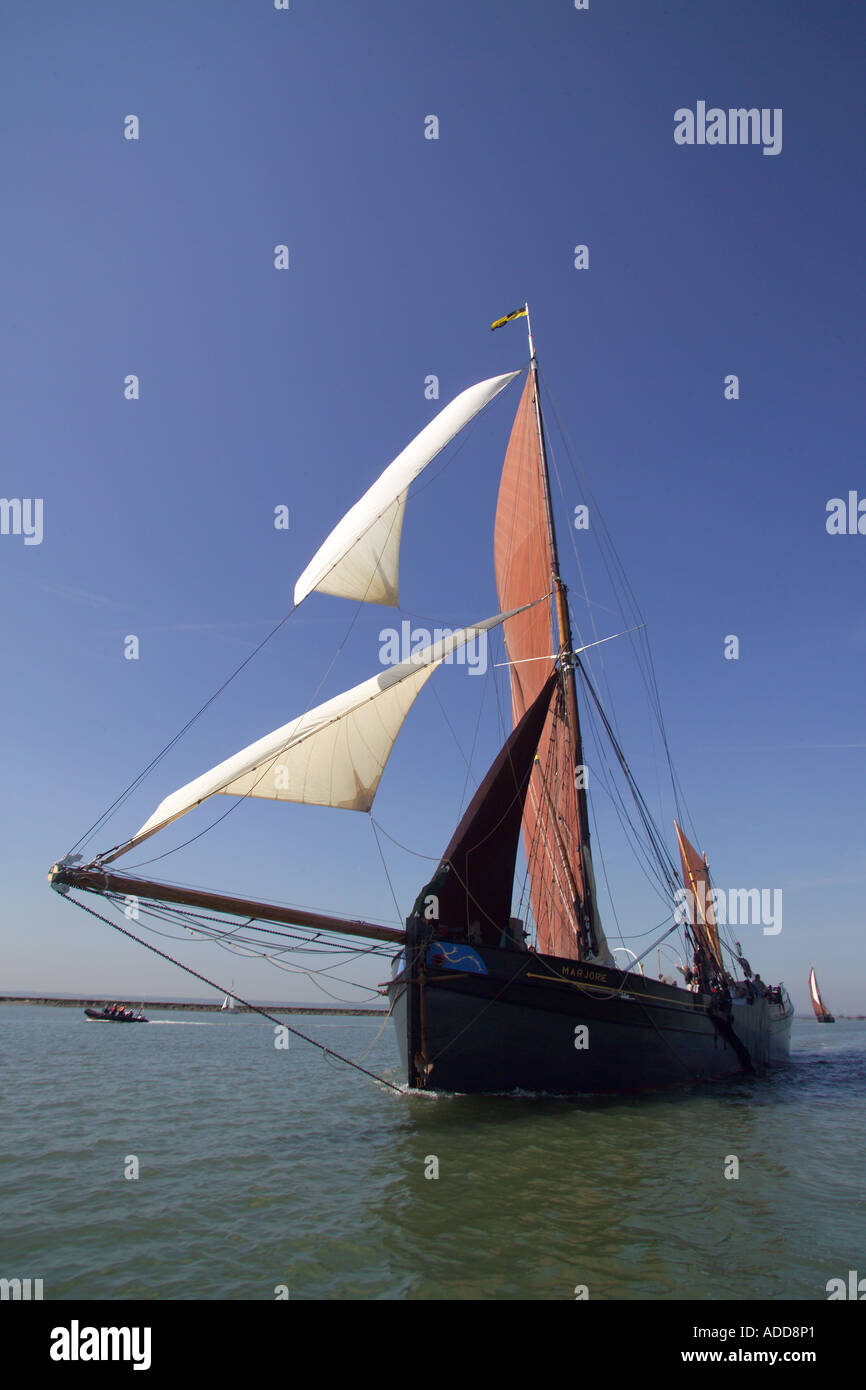 Thames sailing Barge the Marjorie Medway Thames Barge Race 2006 river ...