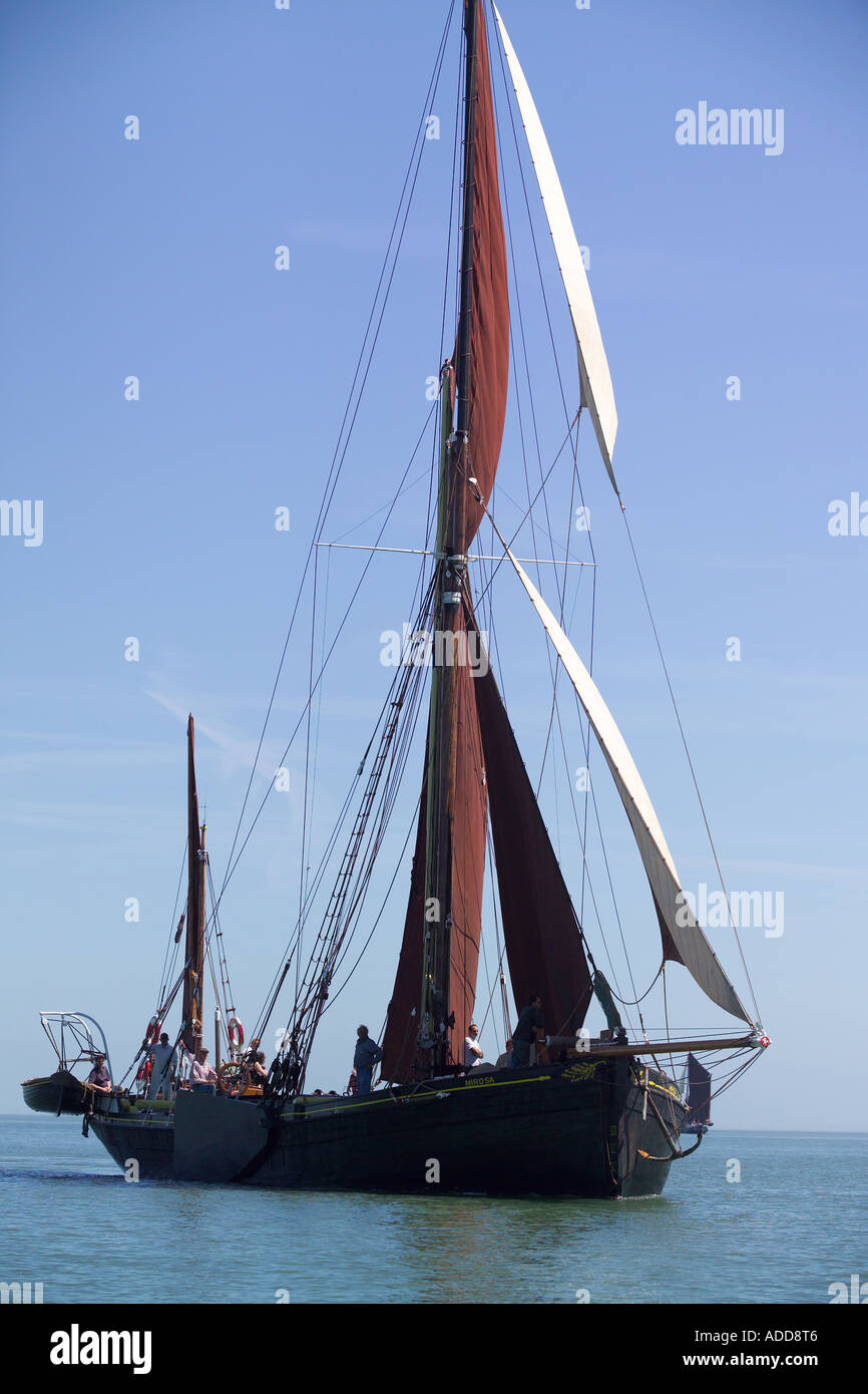 Thames sailing Barge the Mirosa Medway Thames Barge Race 2006 river ...