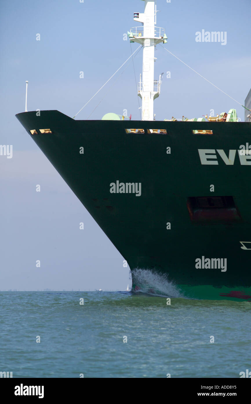 container ship Ever Ursula in the thames estuary Stock Photo - Alamy