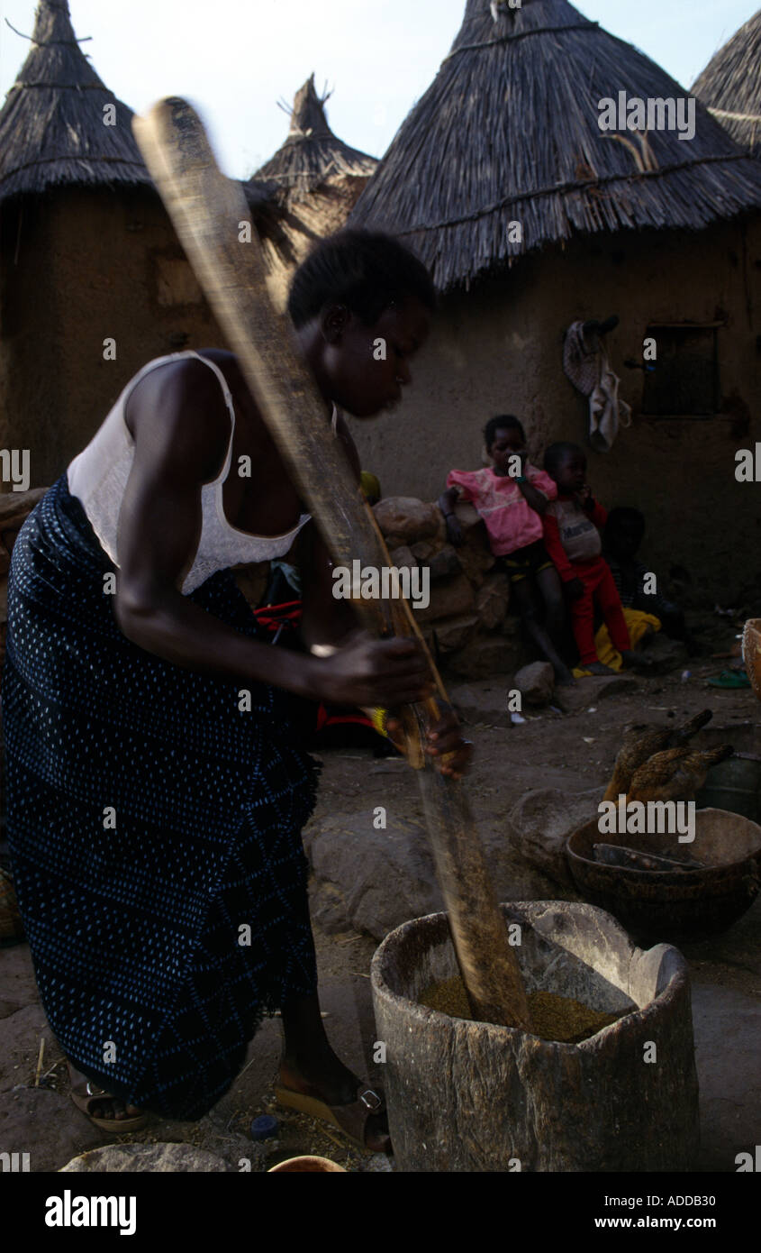 Hard working woman Dogon Country Mali Africa Stock Photo - Alamy