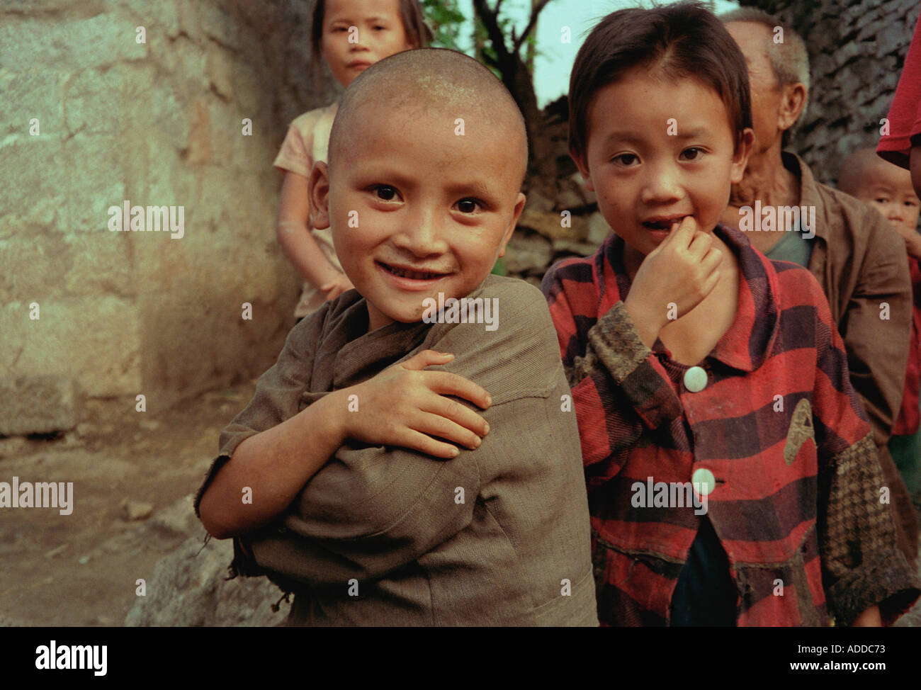 2 tribal children in china Stock Photo - Alamy