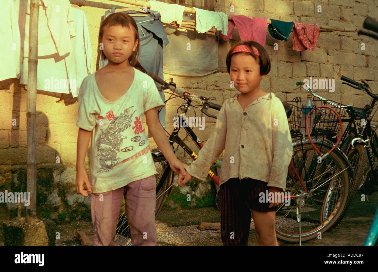 chinese tribal children Stock Photo - Alamy