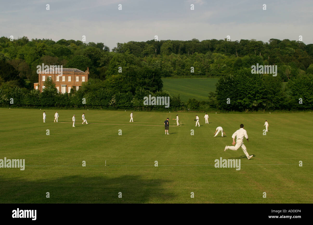 Village green cricket hi-res stock photography and images - Alamy