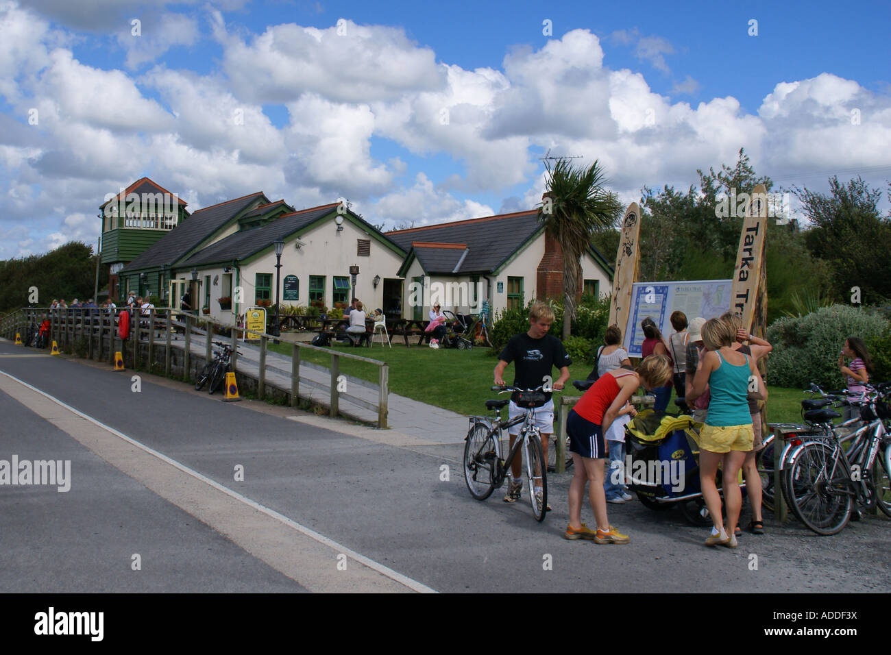 Tarka Trail Cycle Path Devon England at Fremmington Quay Stock Photo ...