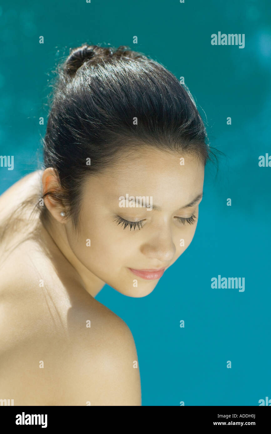 Young woman with bare shoulders, head and shoulders, portrait, high ...