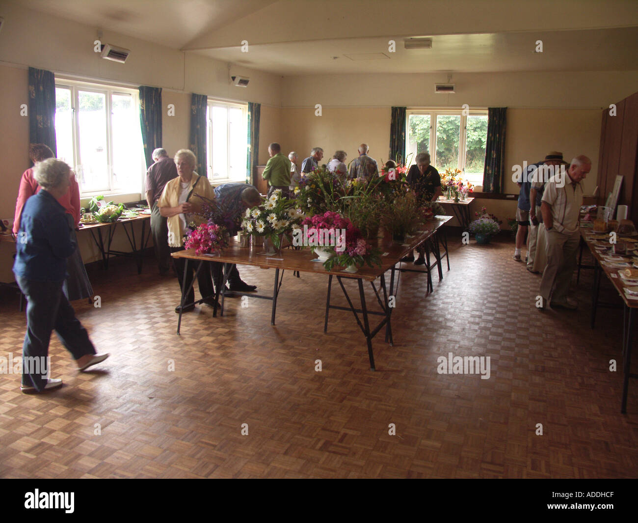 Village flower show england hi-res stock photography and images - Alamy