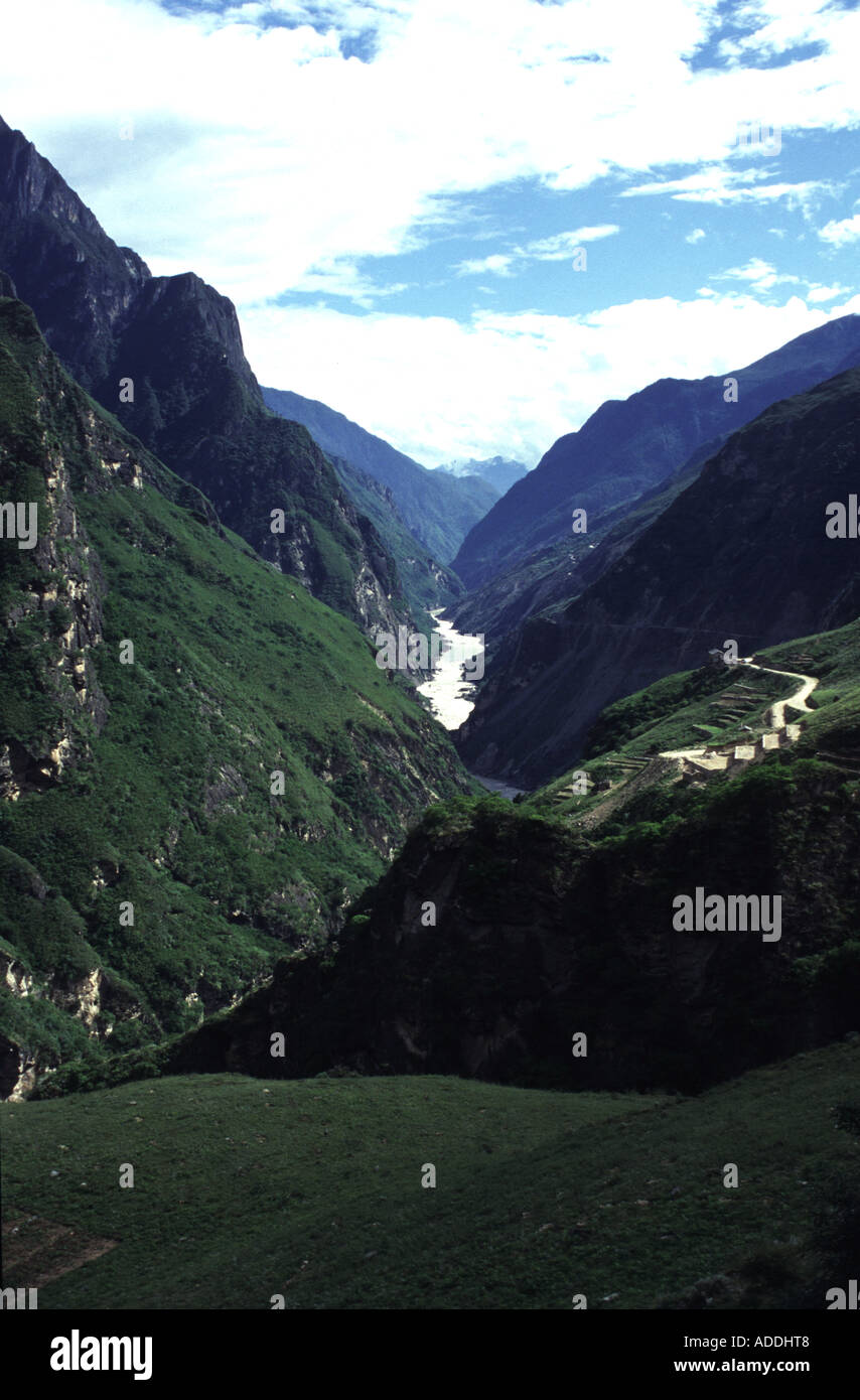 Worlds deepest gorge hi-res stock photography and images - Alamy