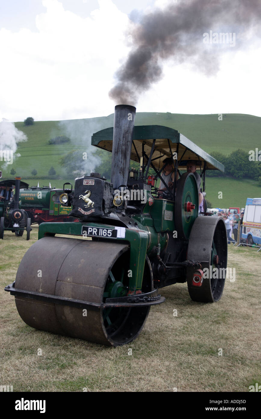 Traction steam roller hi-res stock photography and images - Alamy