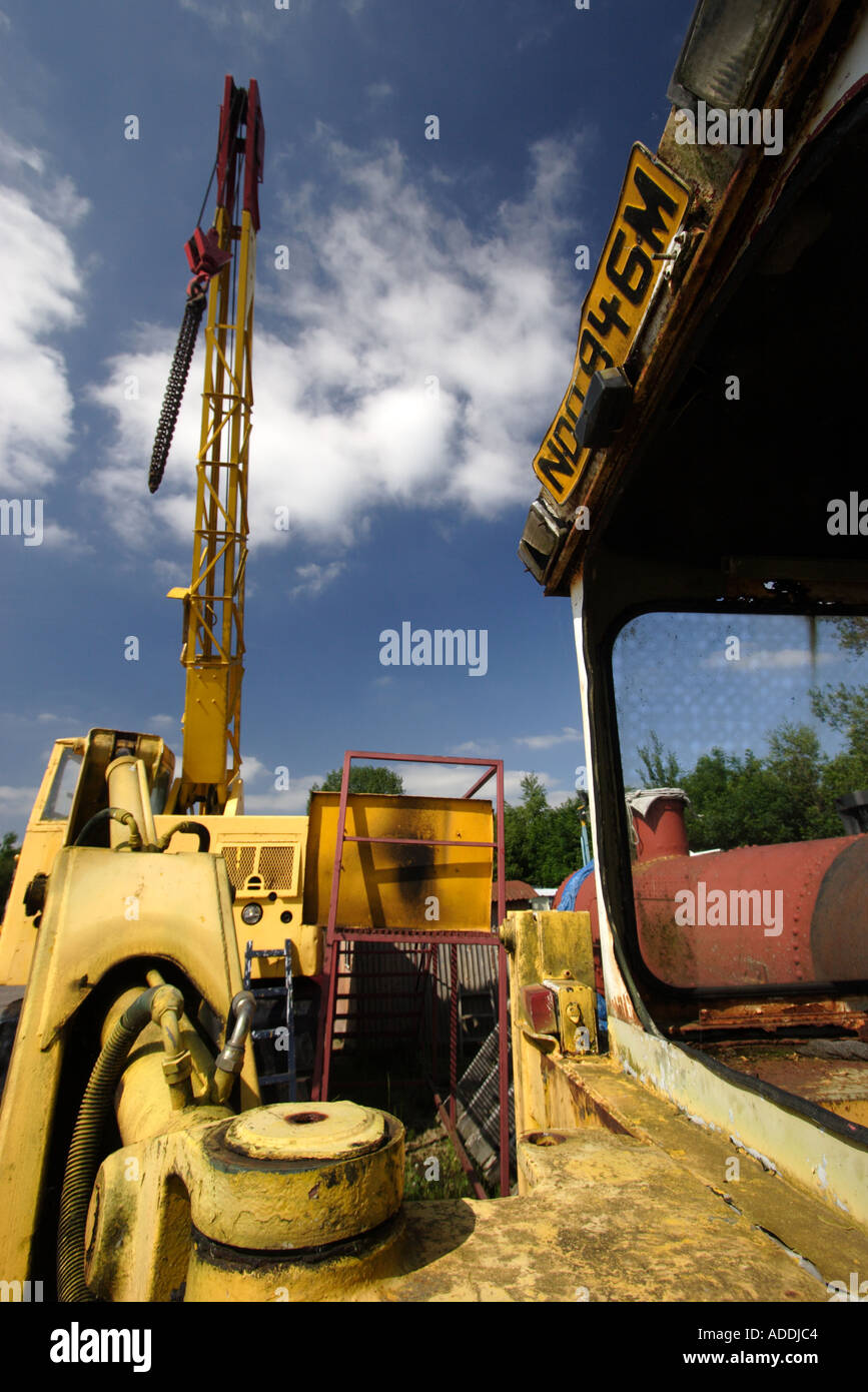 Gantry crane cab hi-res stock photography and images - Alamy