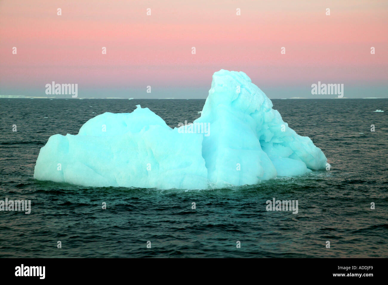 Turquoise iceberg illustration hi-res stock photography and images - Alamy