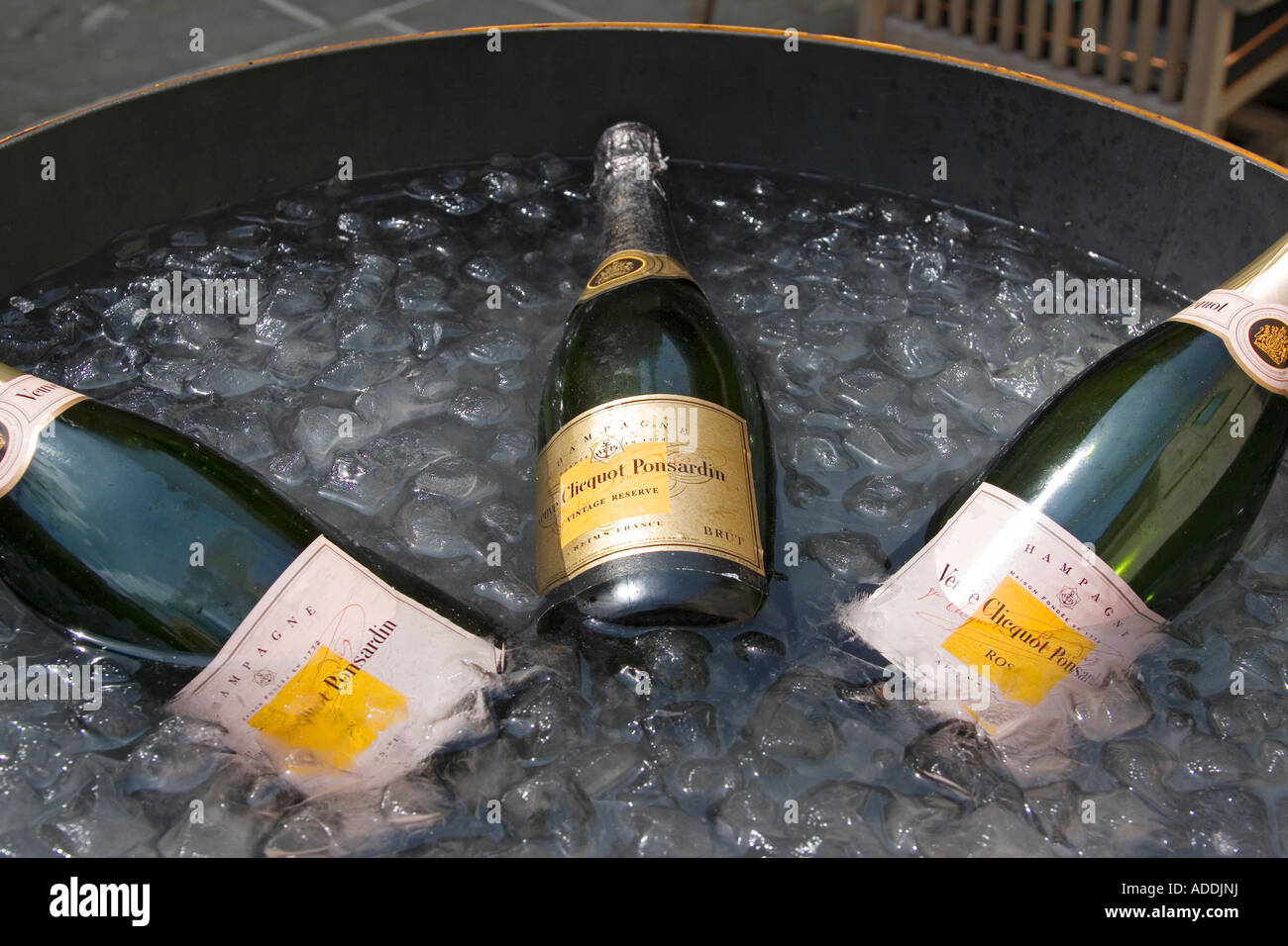 Champagne on ice- Oxford restaurant Stock Photo - Alamy