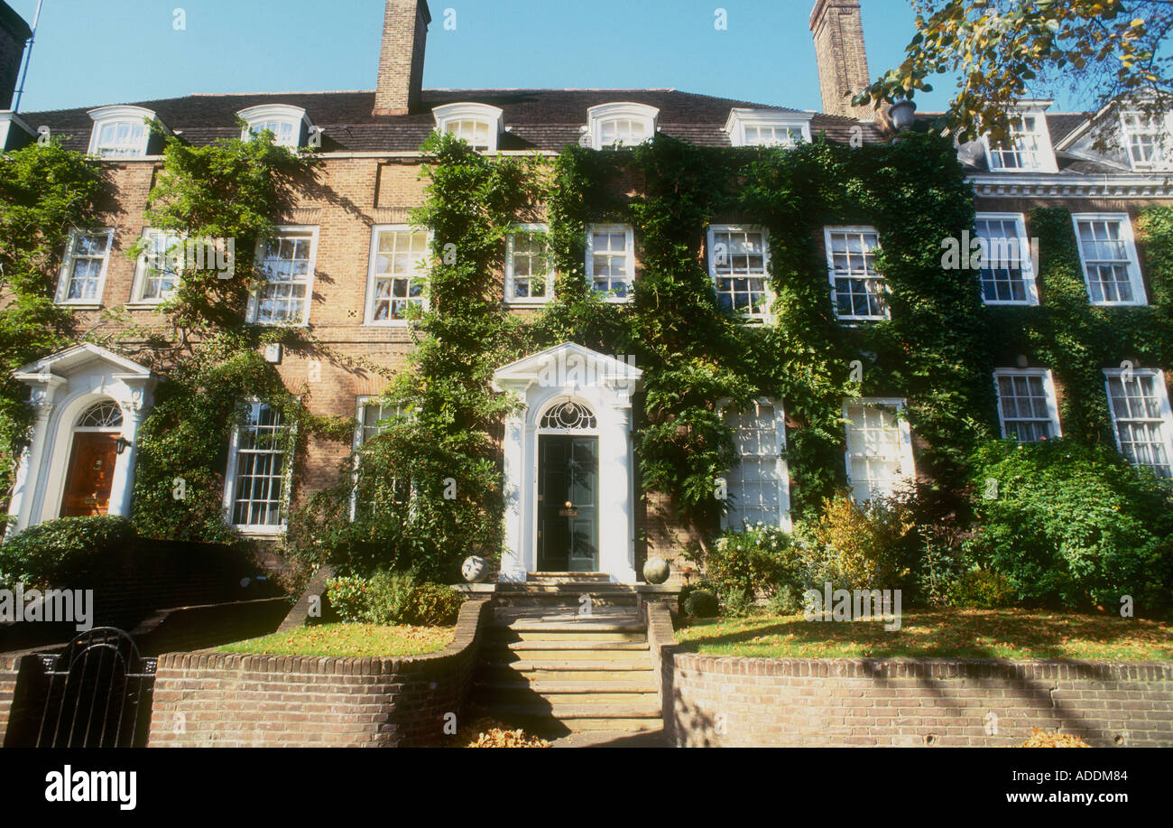 London Housing Victorian Houses High Resolution Stock Photography and ...