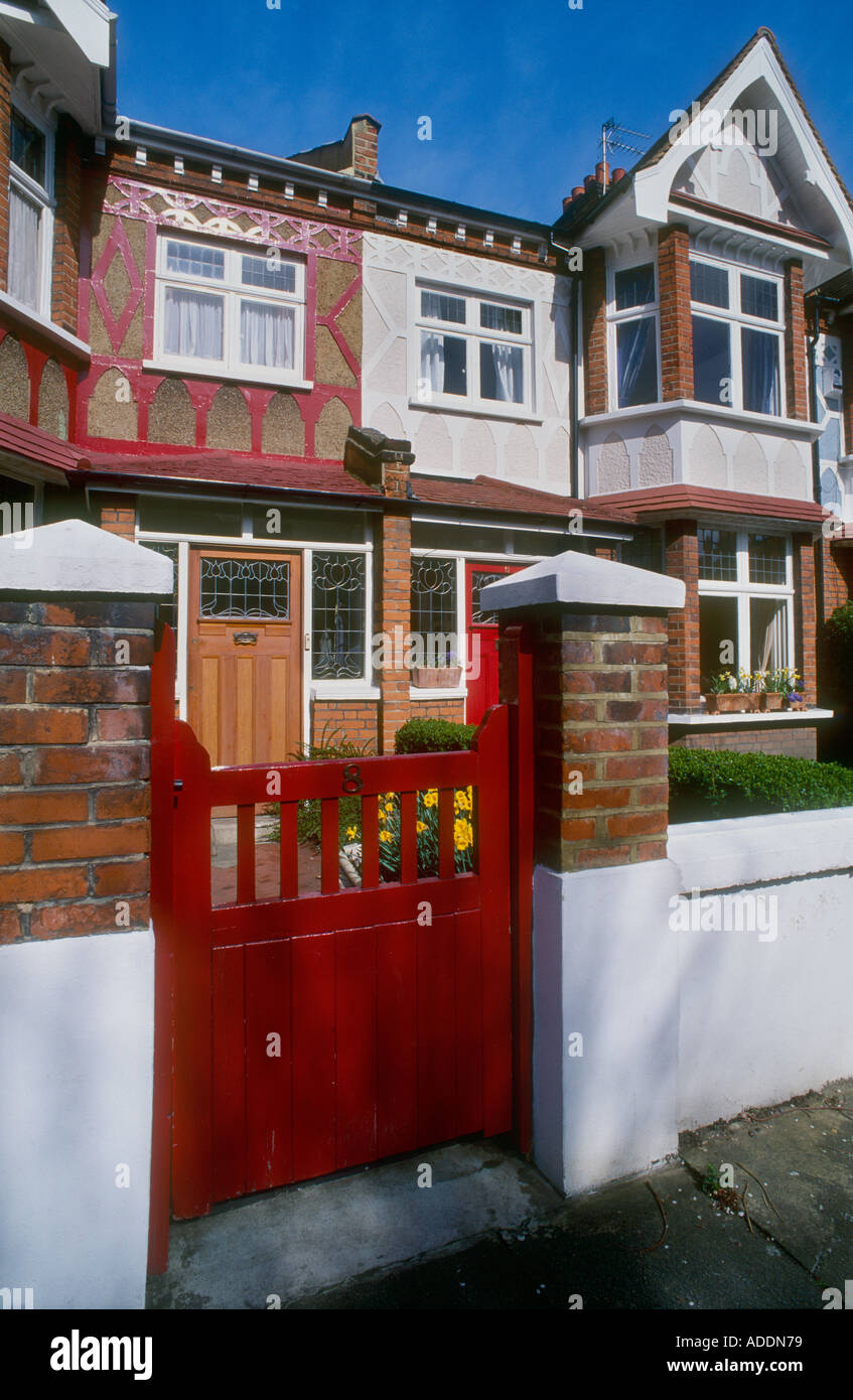 English edwardian architecture hi-res stock photography and images - Alamy