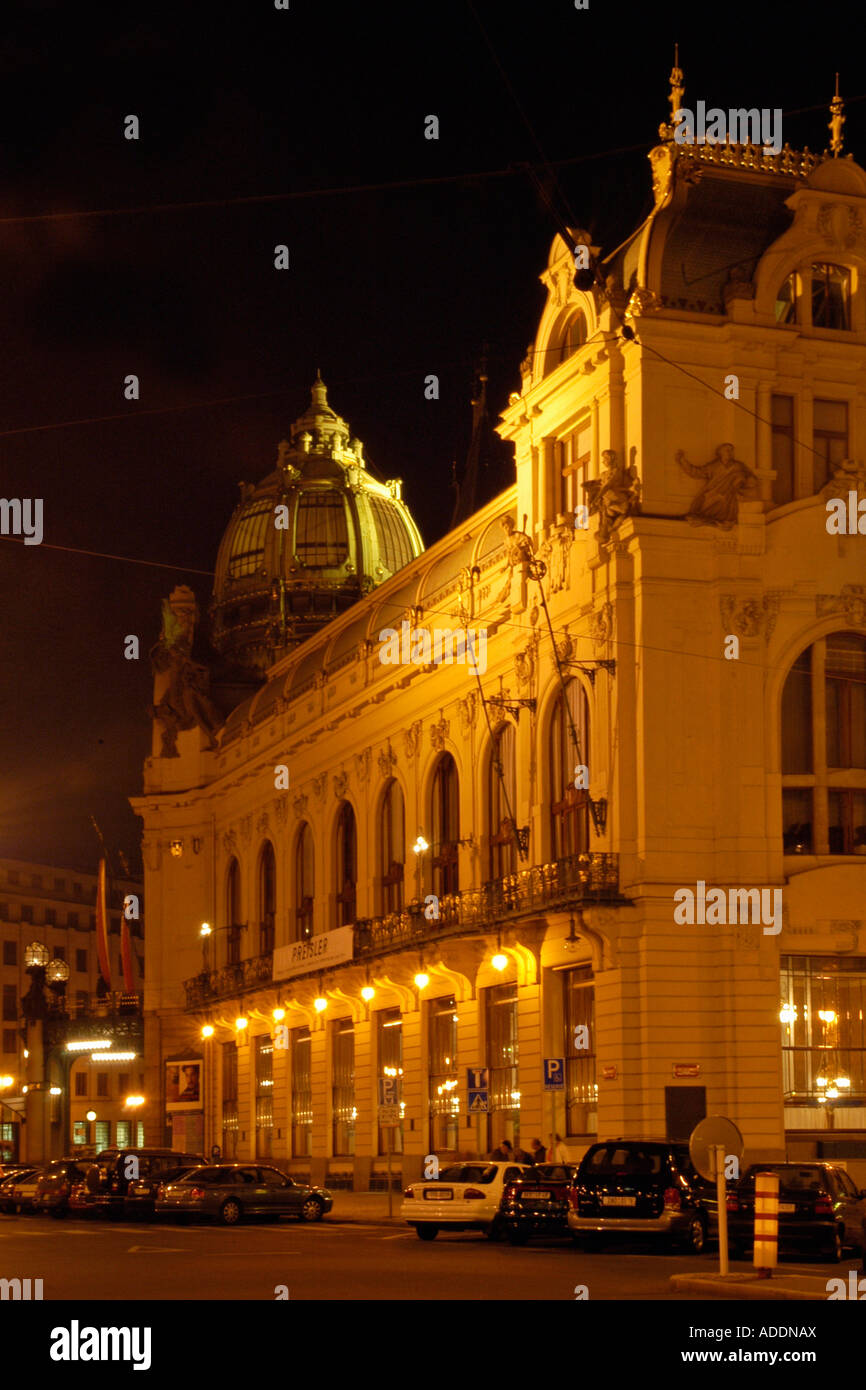 Opera House Prague Czech Republic Stock Photo - Alamy