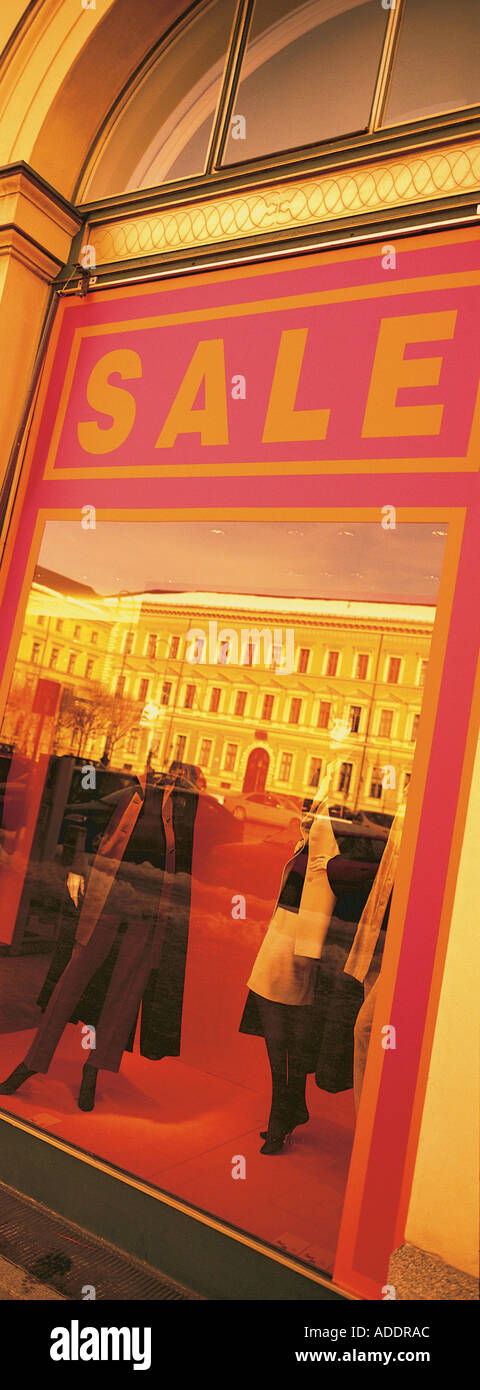 Shop wondow display hi-res stock photography and images - Alamy