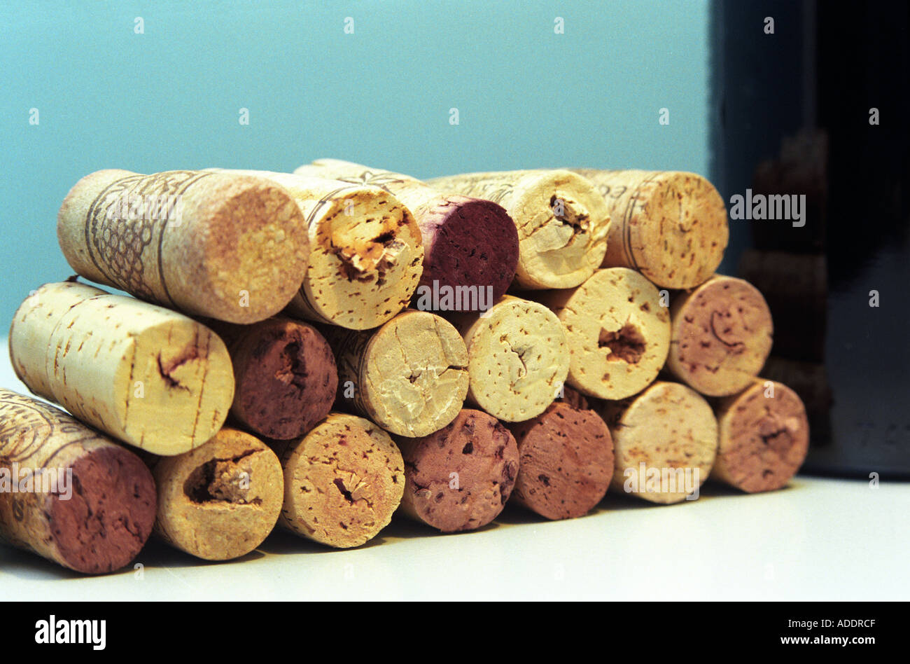 A stack of wine bottle corks Stock Photo - Alamy
