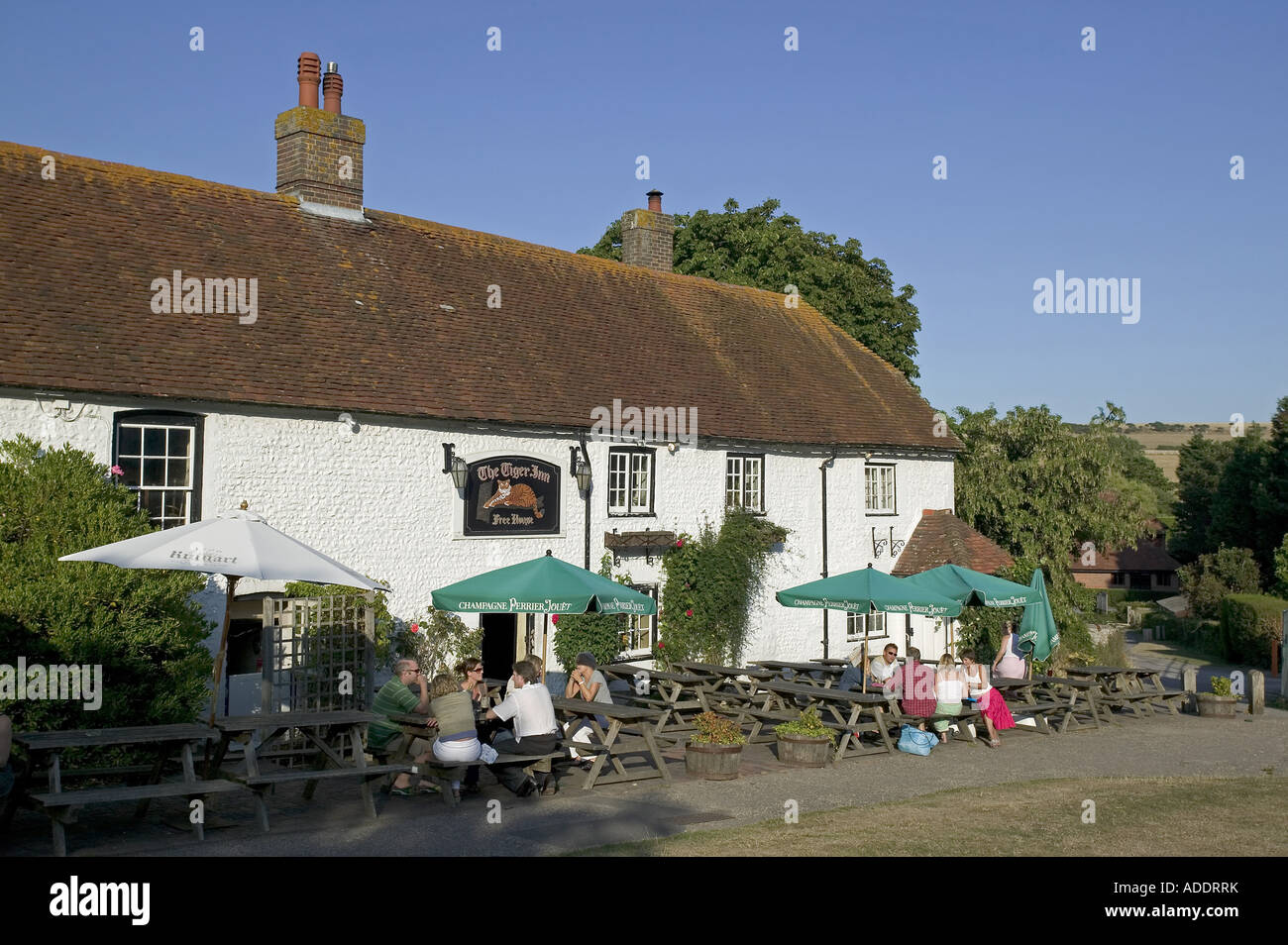 A Traditional English Country Pub Stock Photo - Alamy